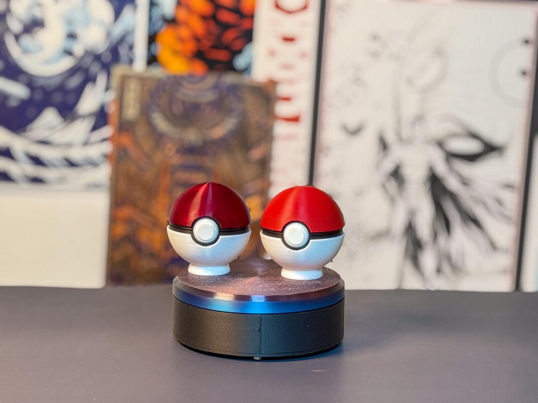 Mini Classic Pokeball - Etsy