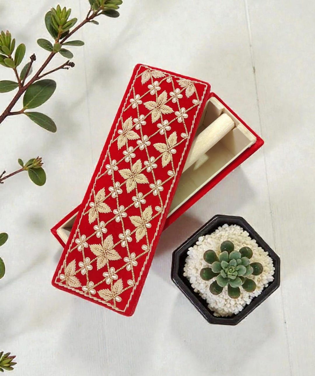 Handmade Red Bridal Bangle Box Chura Box, Kaleera Box Velvet Wedding ...