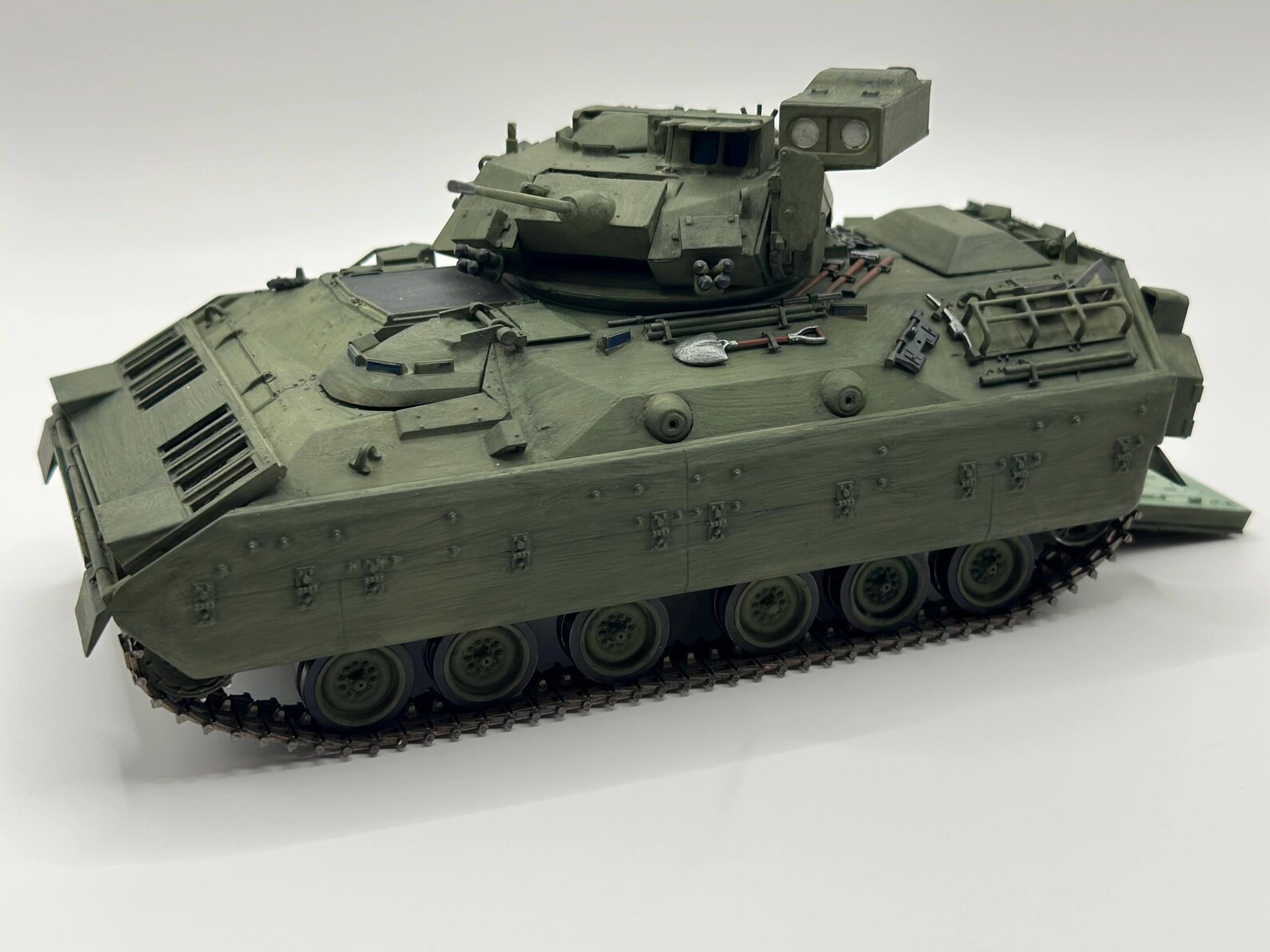 1:35 Scale Hand Made Model M3 Bradley IFV Armored Personell Carrier ...