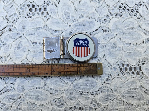 Vintage Union Pacific Railroad Themed Money Clip Scuf… - Gem