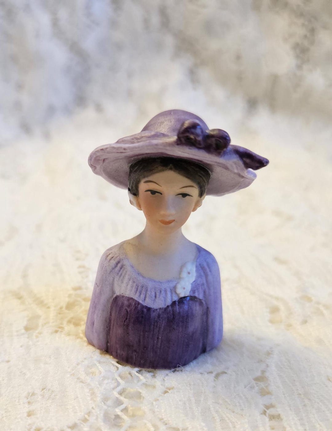1984 Lady of Fashion Thimble Circa 1947 Style Figural Bisque ...