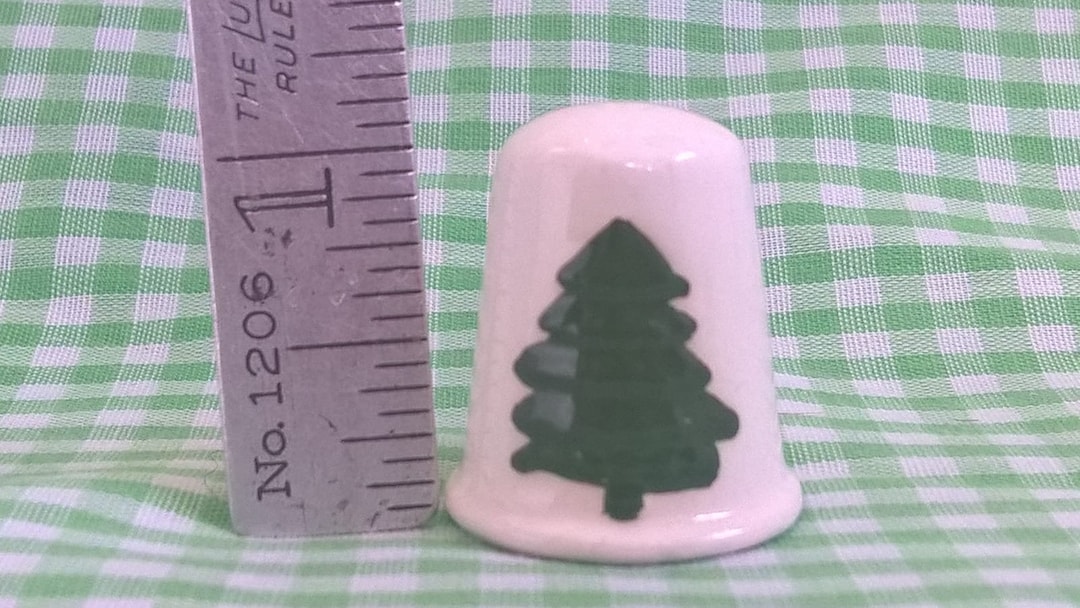 Vintage Christmas Tree Ceramic Thimble: Winter Collectible - Etsy