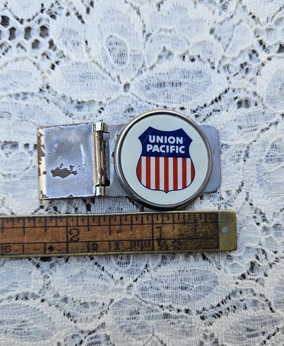 Vintage Union Pacific Railroad Themed Money Clip Scuf… - Gem