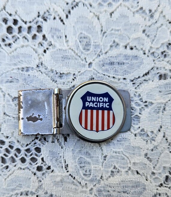 Vintage Union Pacific Railroad Themed Money Clip Scuf… - Gem