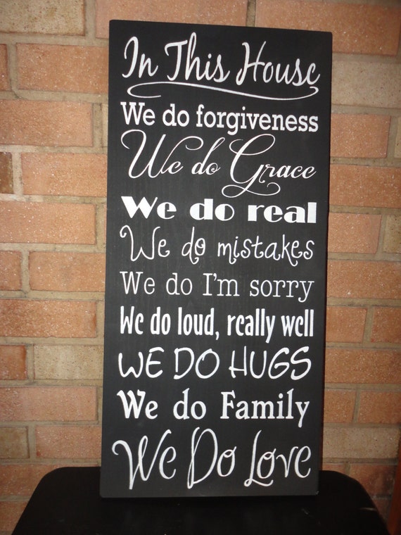 In This House We Do / Farmstyle Wood Sign / Painted Family - Etsy