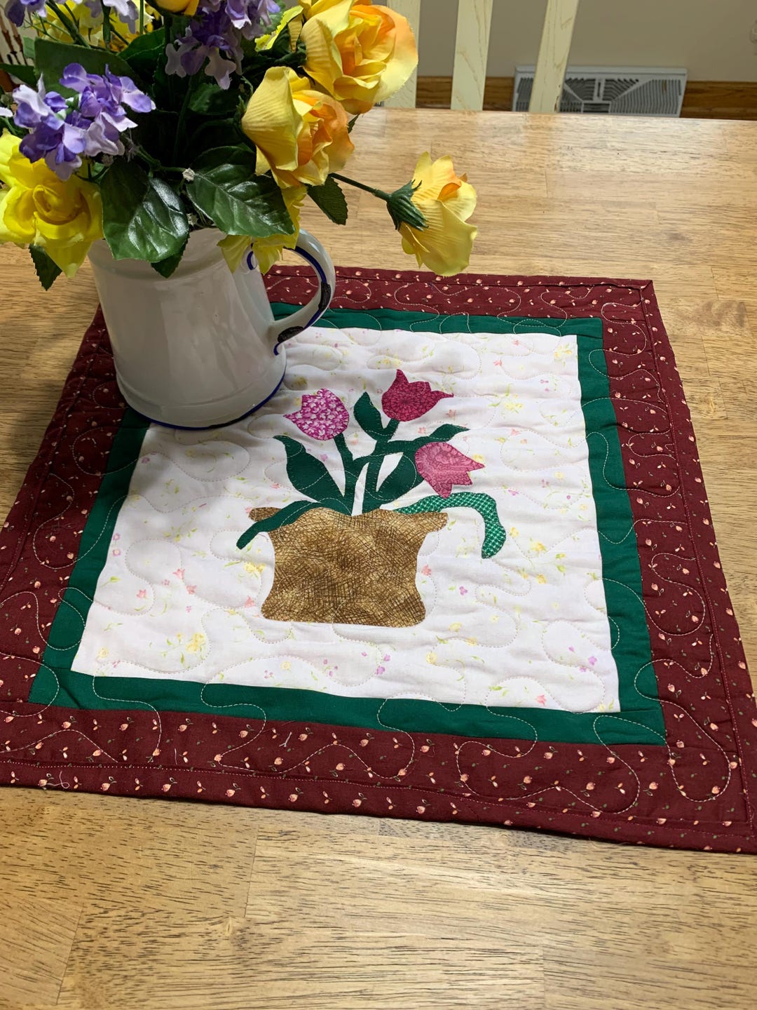 Appliquéd Tulip Table Topper Quilted/quilted Wall Hanging Tulips ...