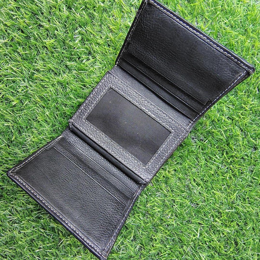 Premium Leather Trifold Wallet, Classic Men's Wallet, Genuine Leather ...