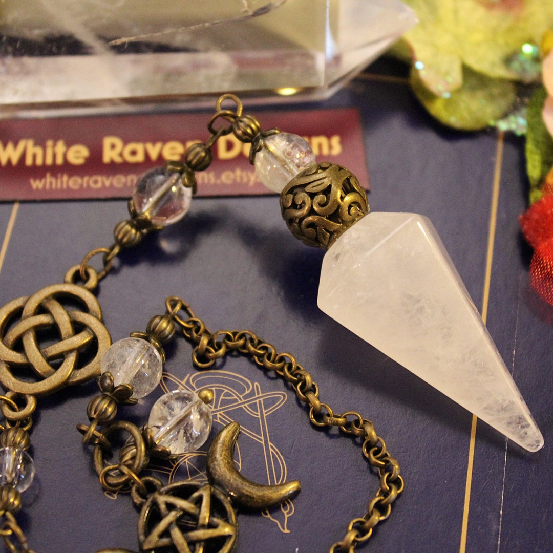 Quartz Crystal Pendulum Divination Tool, Wiccan Triple Moon Dowsing ...