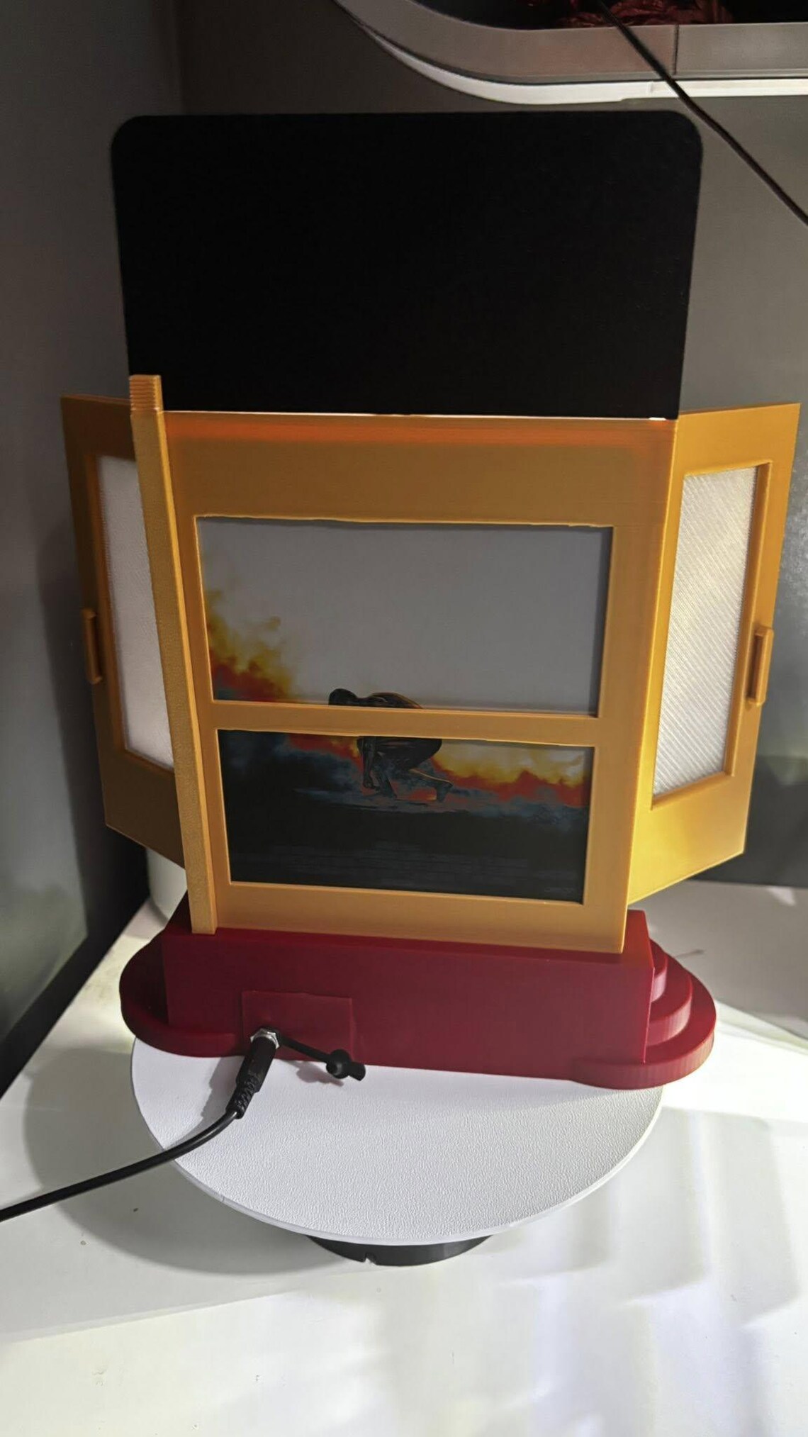 Awesome Theatre-entrance Blu-ray Display Stand – Light-up “NOW SHOWING ...