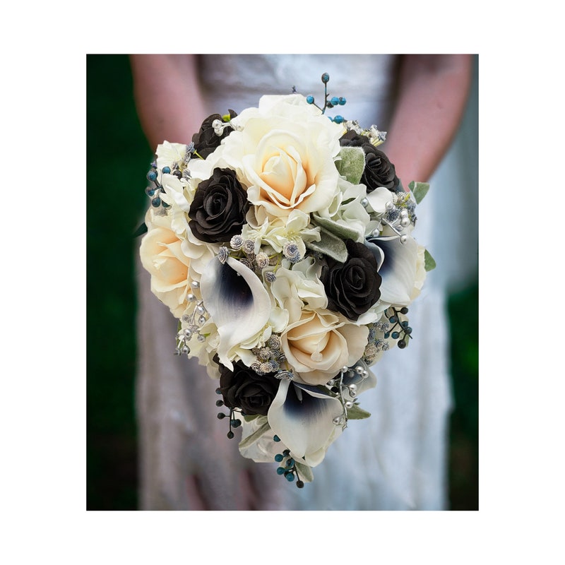 Black Bridal Bouquet - Etsy