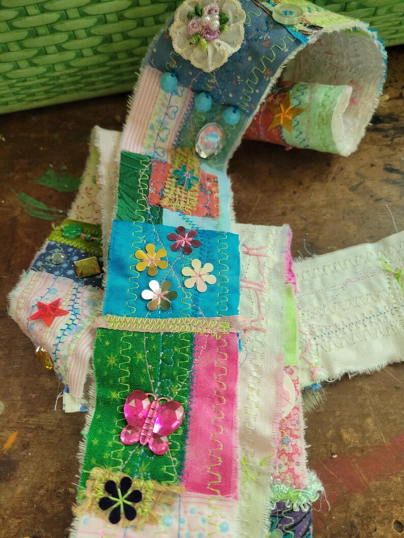 Snippet Roll Approx. 54.5 Inches Long, Craft Supplies, Embellishments ...
