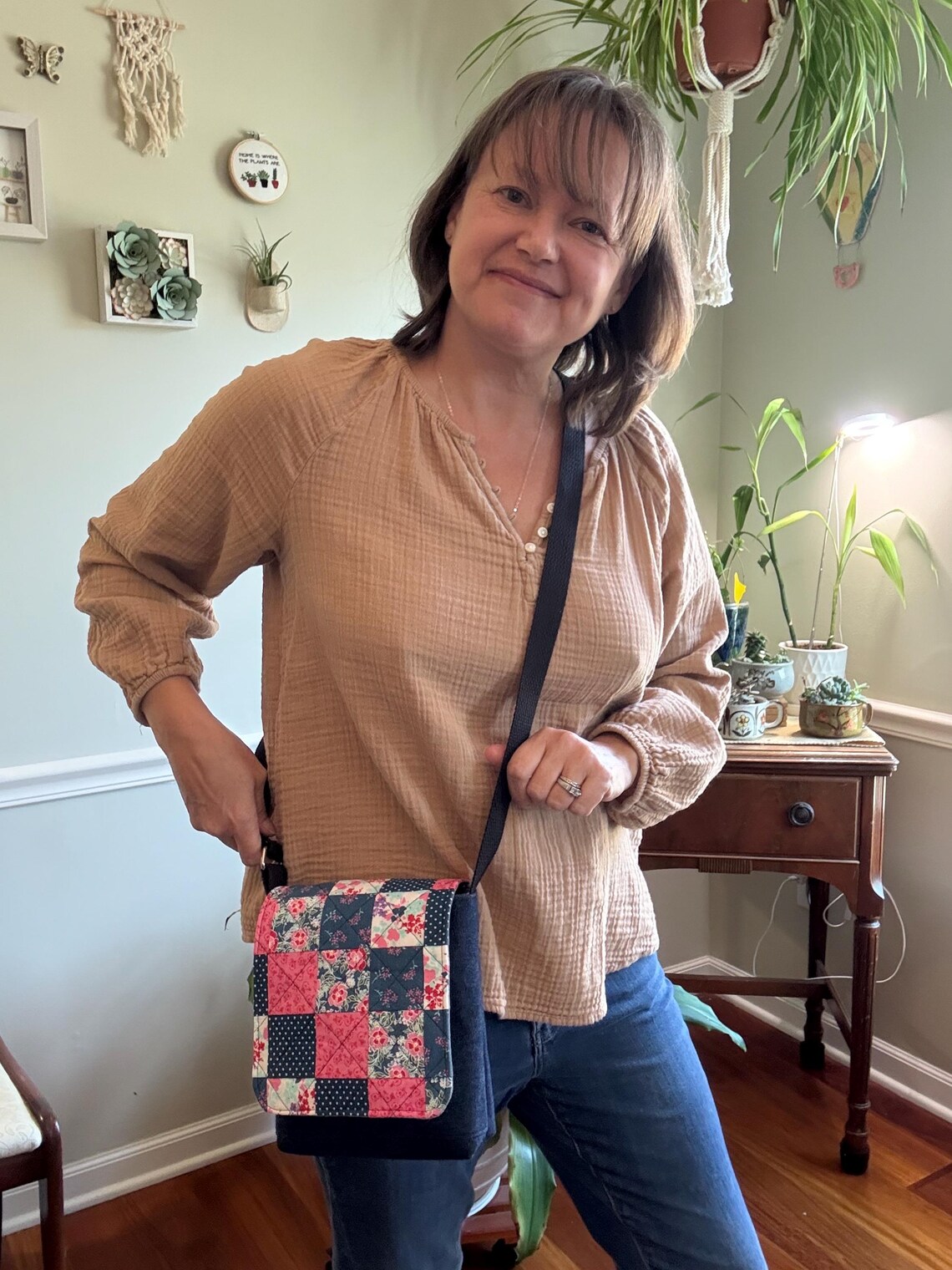 Small Messenger Bag – Adjustable Crossbody or Shoulder Purse With ...