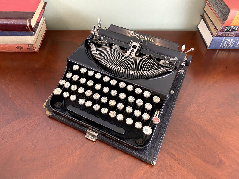 Remington Porto-rite Antique Typewriter - Evelyn - Professionally ...