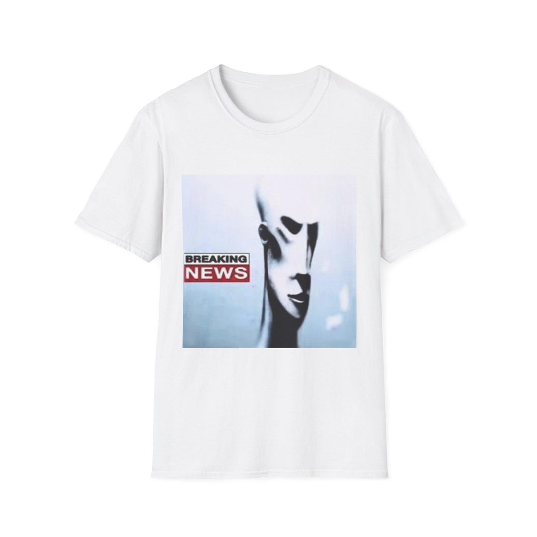 Locked in Alien Meme Shirt, Locked in Alien, Meme, Geeked Vs Locked In ...