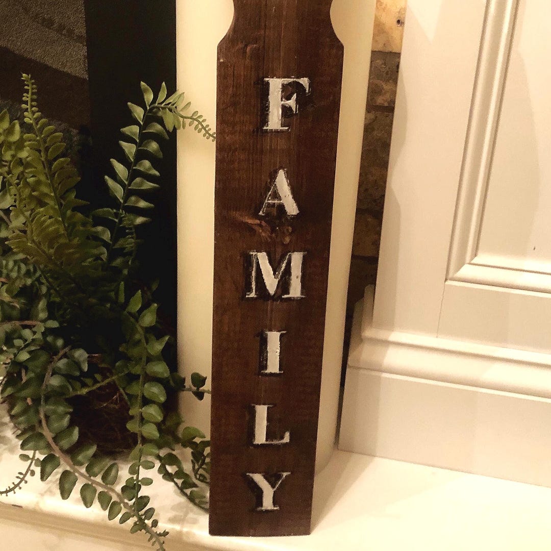 Custom Family Fence Post Sign - Family Name Sign With Flowers - 3D ...