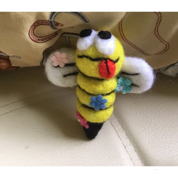 Needle Felted Bee - Etsy