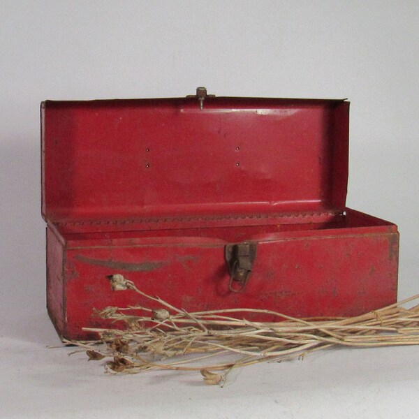Old Metal Boxes - Etsy