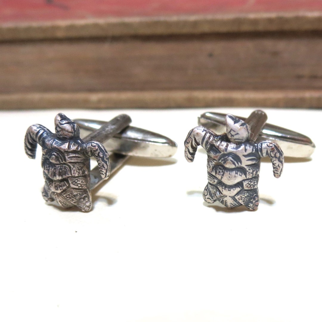 Antique Silver Tiny Sea Turtle Cufflinks Verde Antiqued Silver Cuff ...