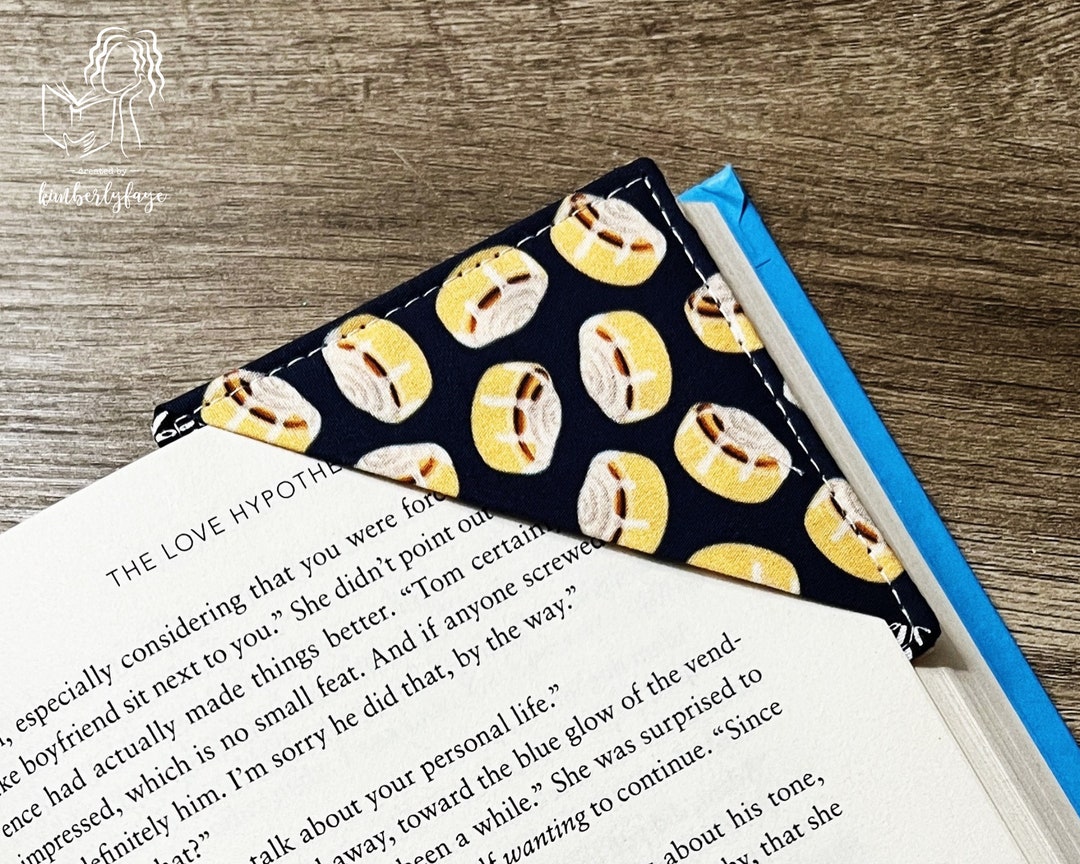 Cinnamon Roll Fabric Corner Bookmark Handmade Gift for Book Lovers ...