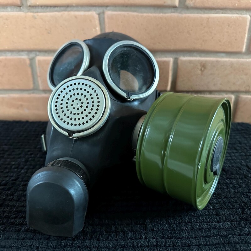 Vintage Gas Mask - Etsy