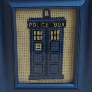 Doctor Who TARDIS Cross Stitch Pattern - Etsy