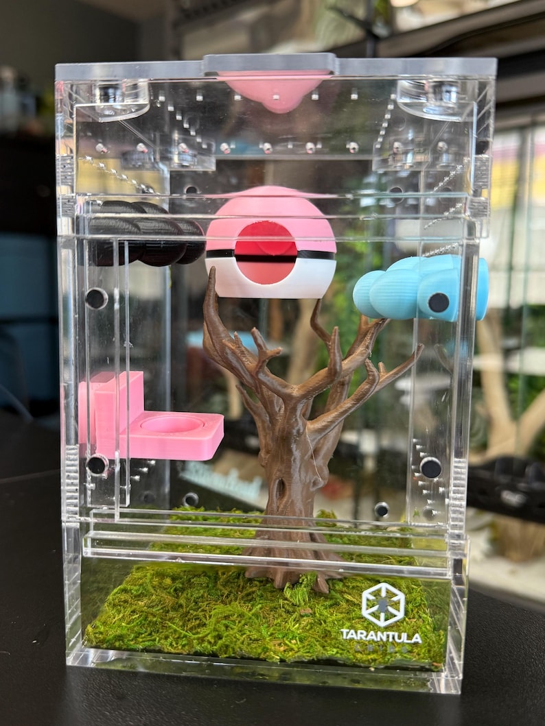 Jumping Spider Pokeball Hide - Etsy