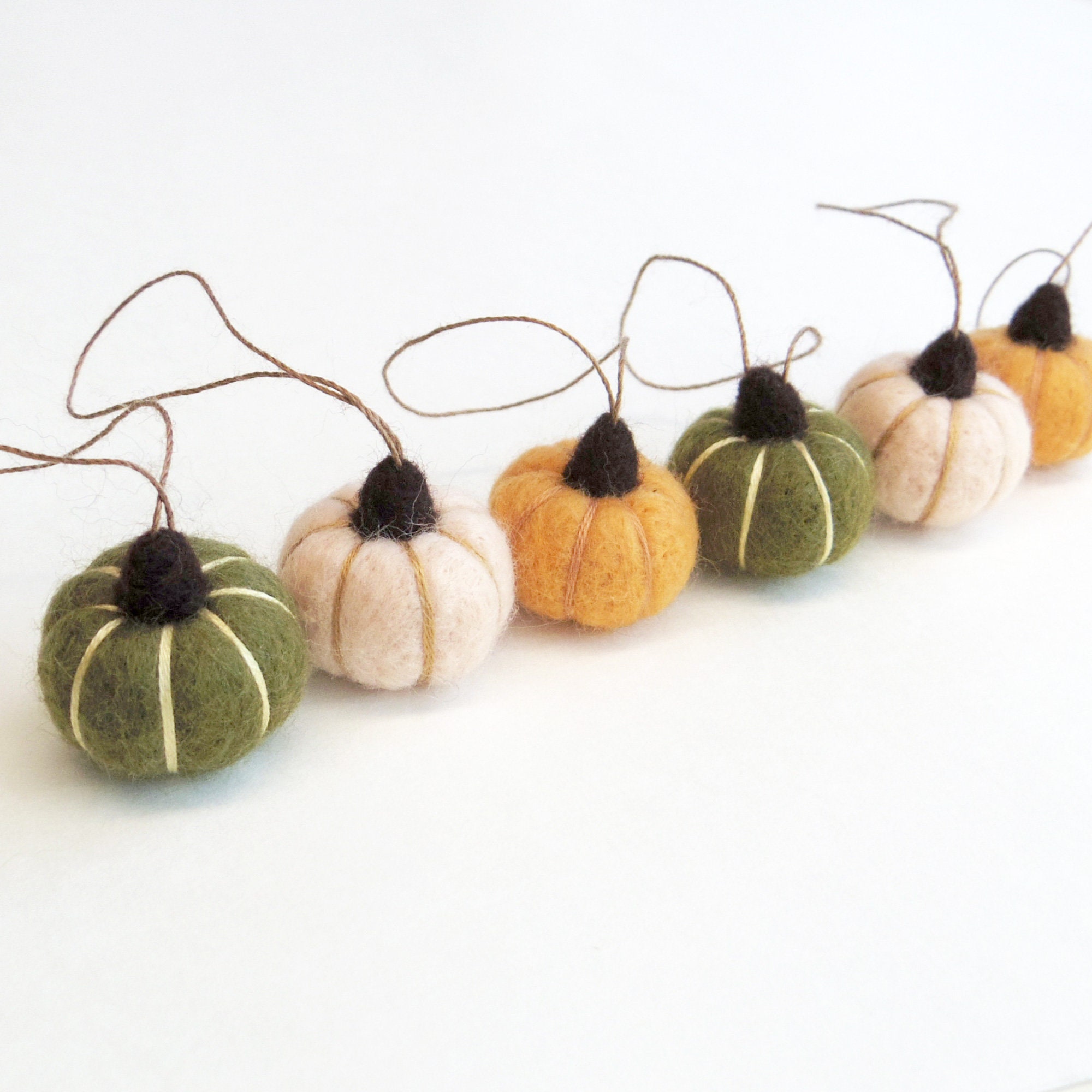 Miniature Fall Pumpkins, Thanksgiving Decor, Wool Needle Felted Pumpkin ...