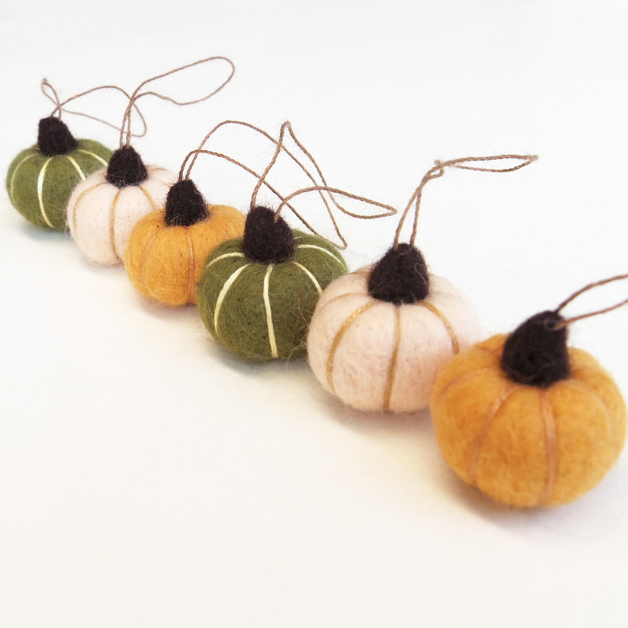 Miniature Fall Pumpkins, Thanksgiving Decor, Wool Needle Felted Pumpkin ...