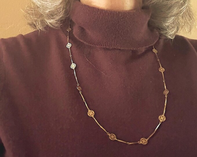 Avon Gold Tone Chain 1970's. Link Lace With 27 Inch Chain Great ...