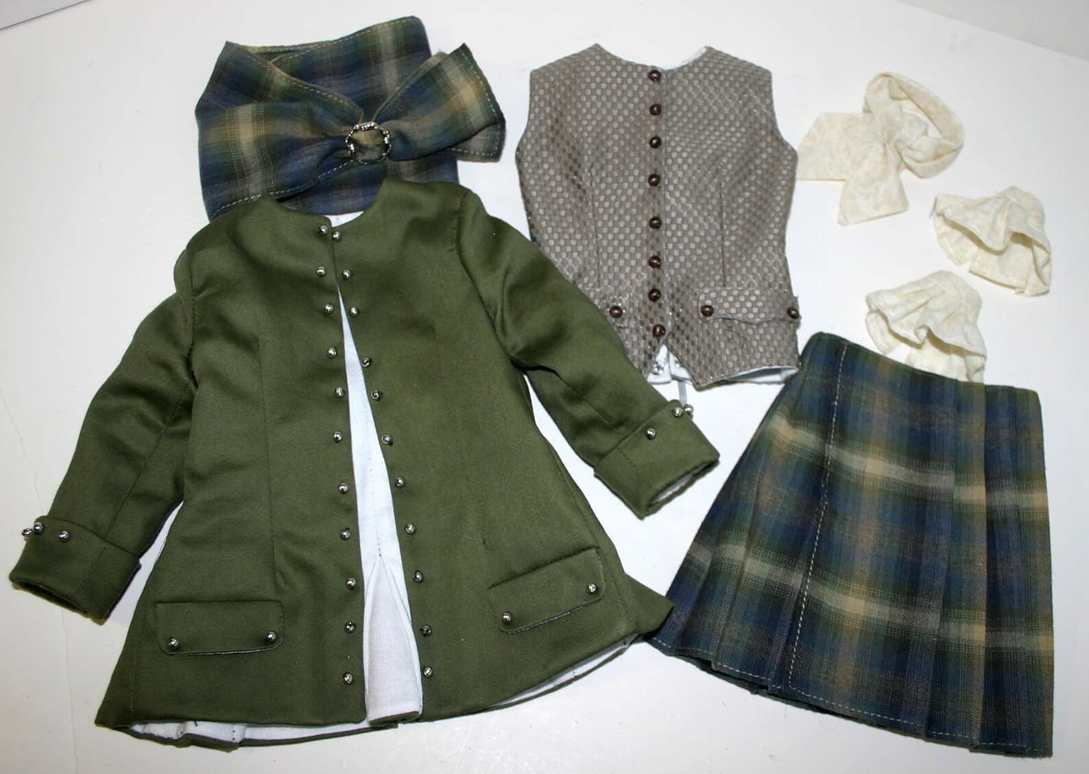Outlander Wedding Jamie Doll Clothes Sewing Pattern for 19" Tonner Male ...