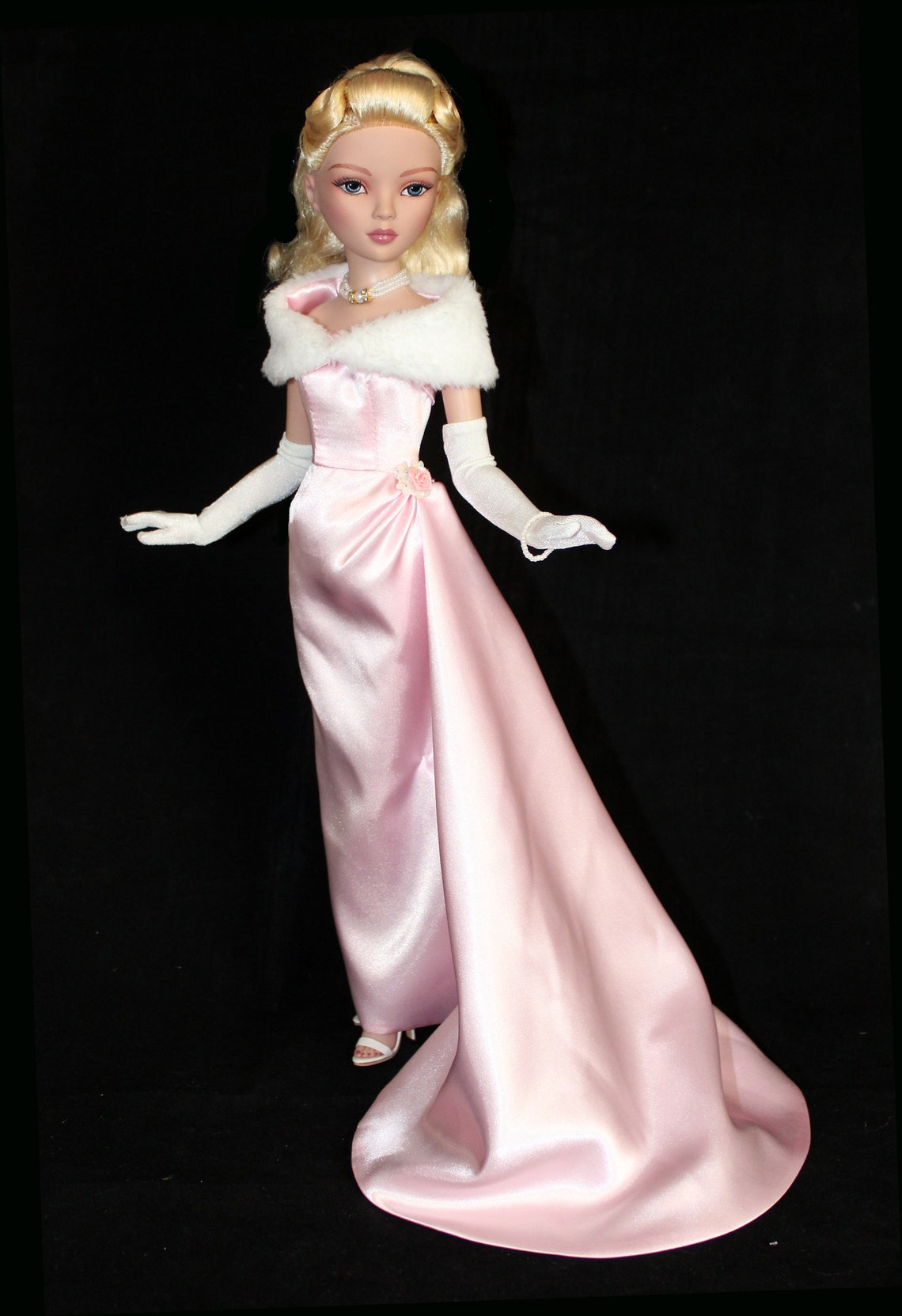 PDF Doll Clothes Sewing Pattern for 16" Ellowyne Wilde, Tonner, Re ...