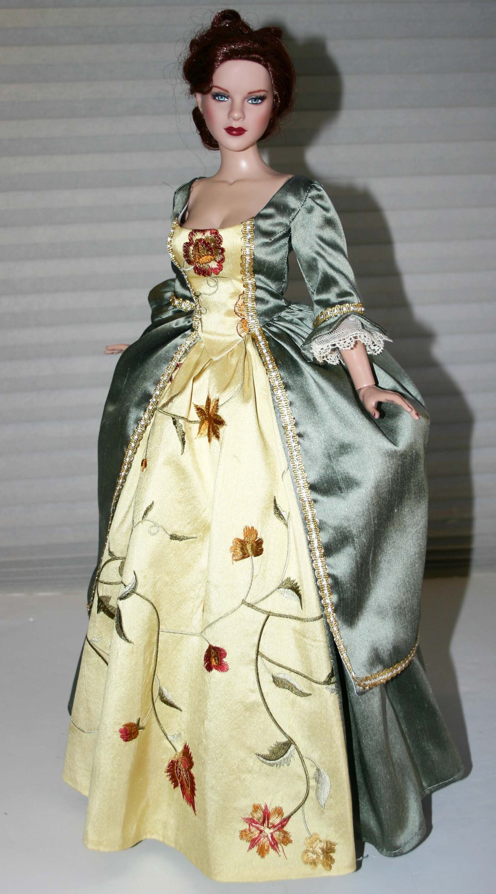 Outlander Claire Fraser Dress Pattern for 17 Super - Etsy