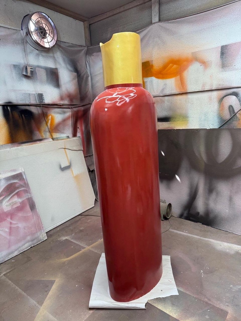 Custom Life Size Sunscreen Prop for Brands/ 3D Props / Custom ...