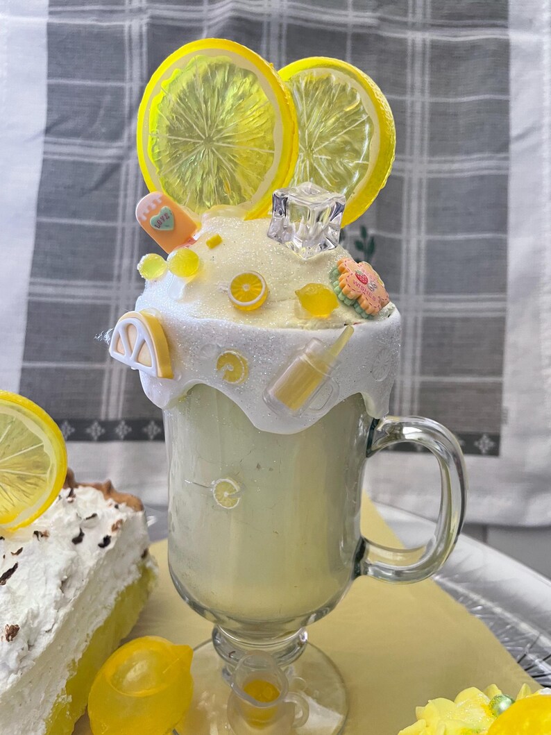 Tier Tray, Lemon Baked/ Drink Items for That Person That Loves Lemons ...