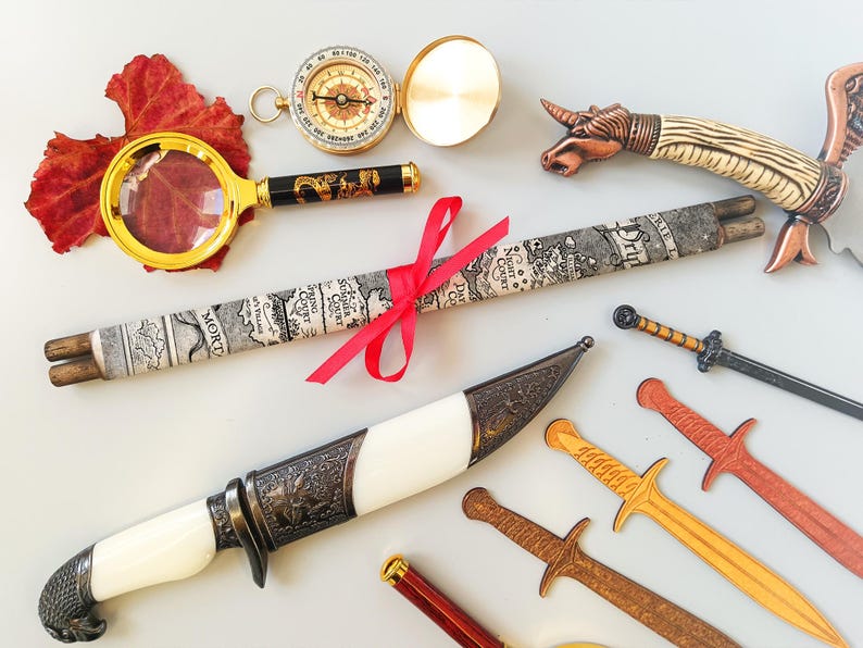 ACOTAR Map of Prythian - Handmade Scroll - Fantasy Map, Book Map, A ...