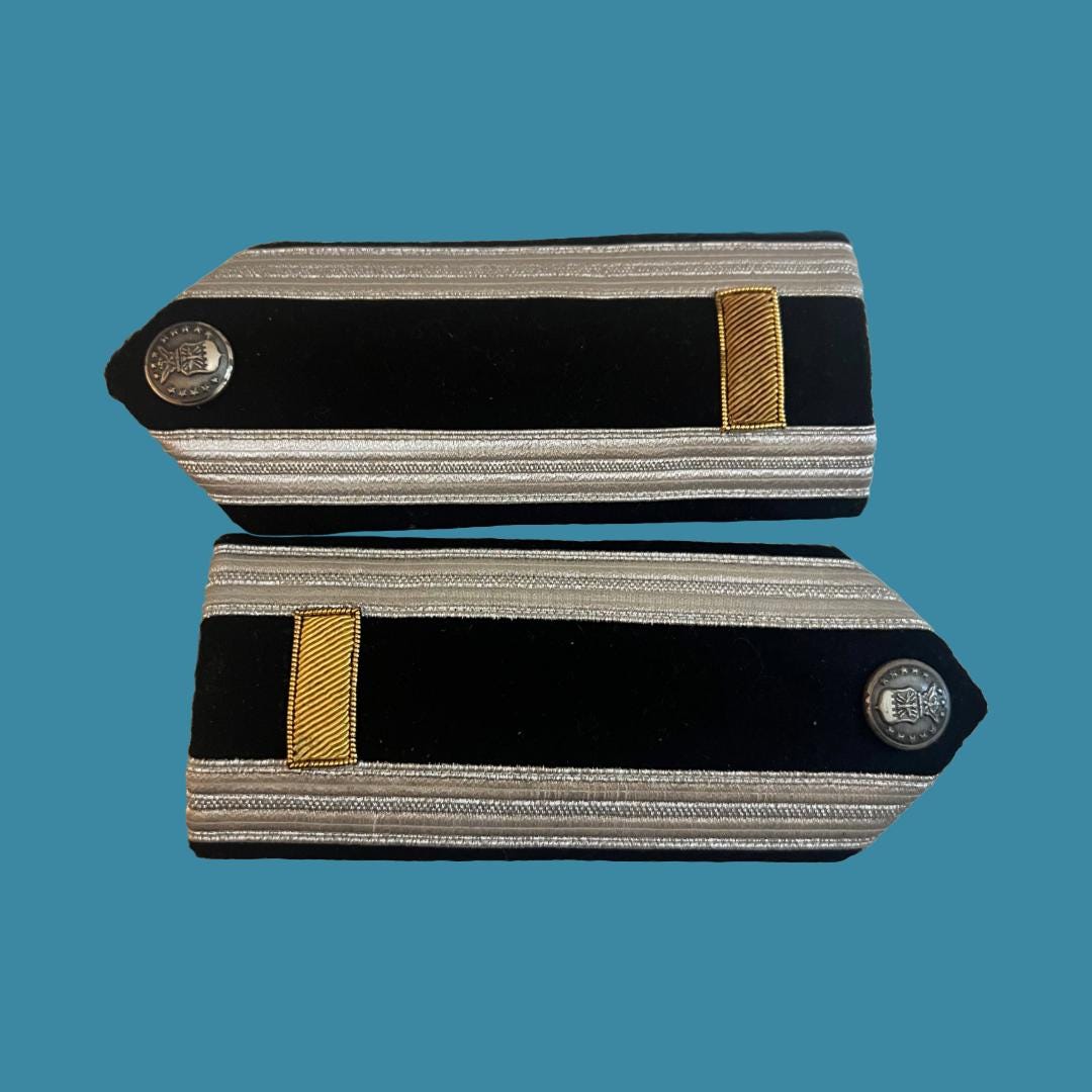 Vintage 1969 Air Force Shoulder Marks—2nd Lieutenant Mess - Etsy