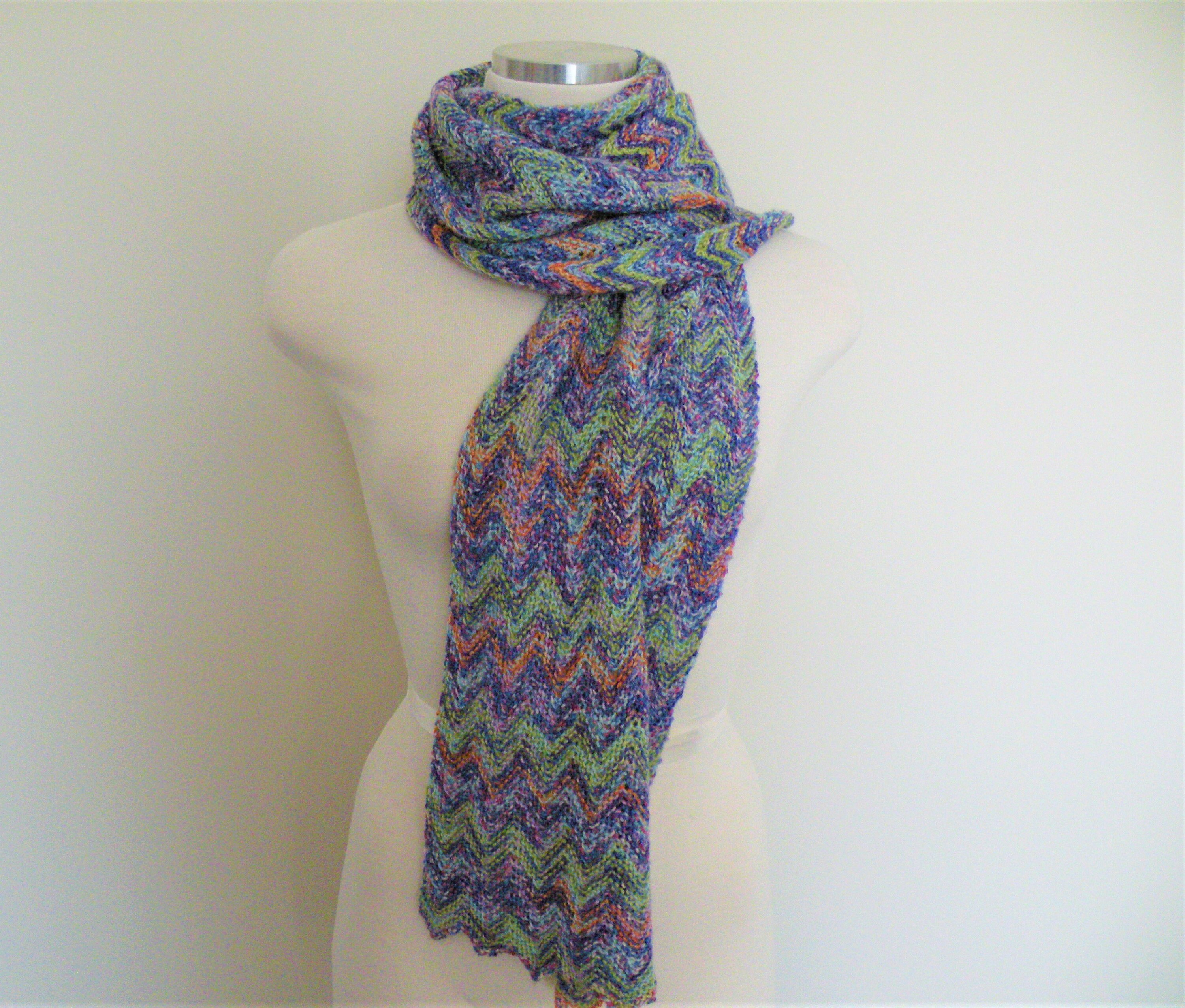 Hand Knit Merino Wool Chevron Scarf: Purple Green Zickzack Pattern - Etsy