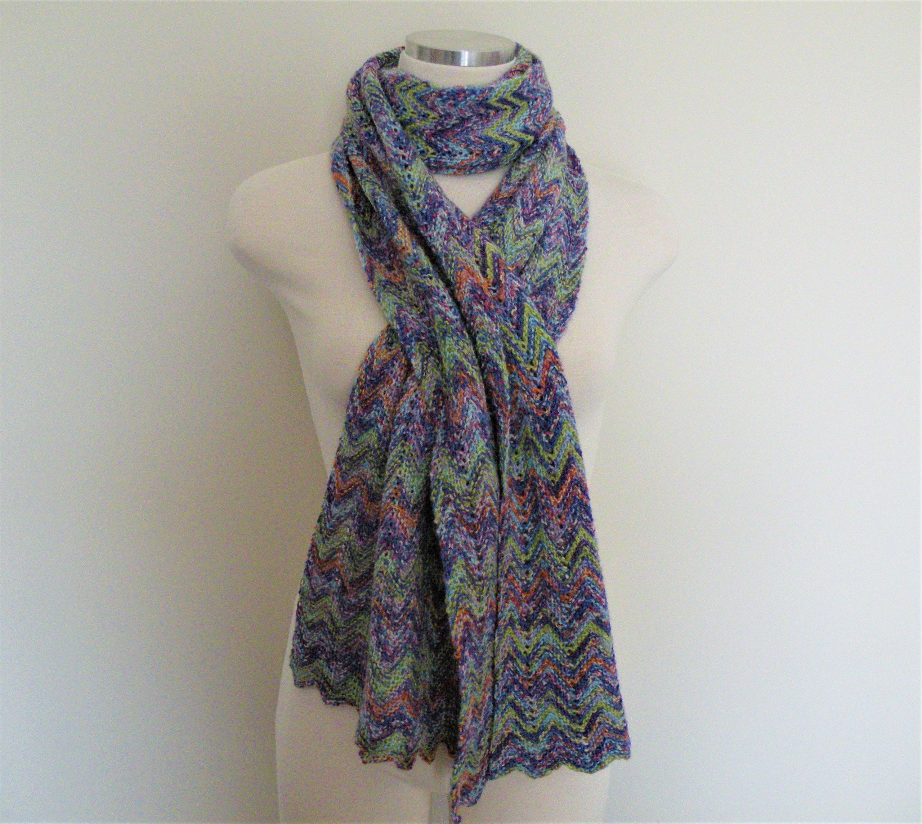 Hand Knit Merino Wool Chevron Scarf: Purple Green Zickzack Pattern - Etsy
