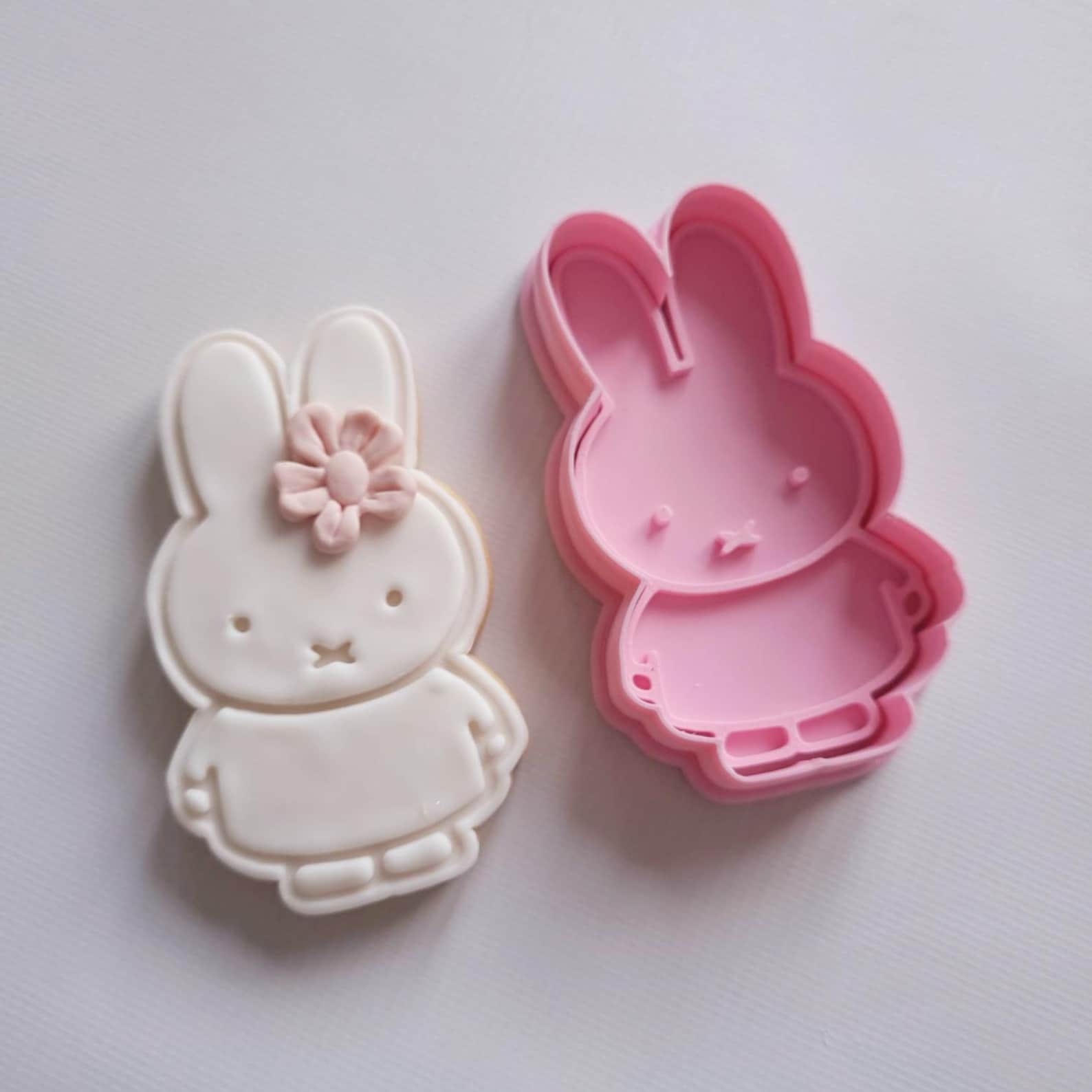 Rabbit Bunny Cookie Cutters Stamp Emboss for Fondant Sugar Cookie ...