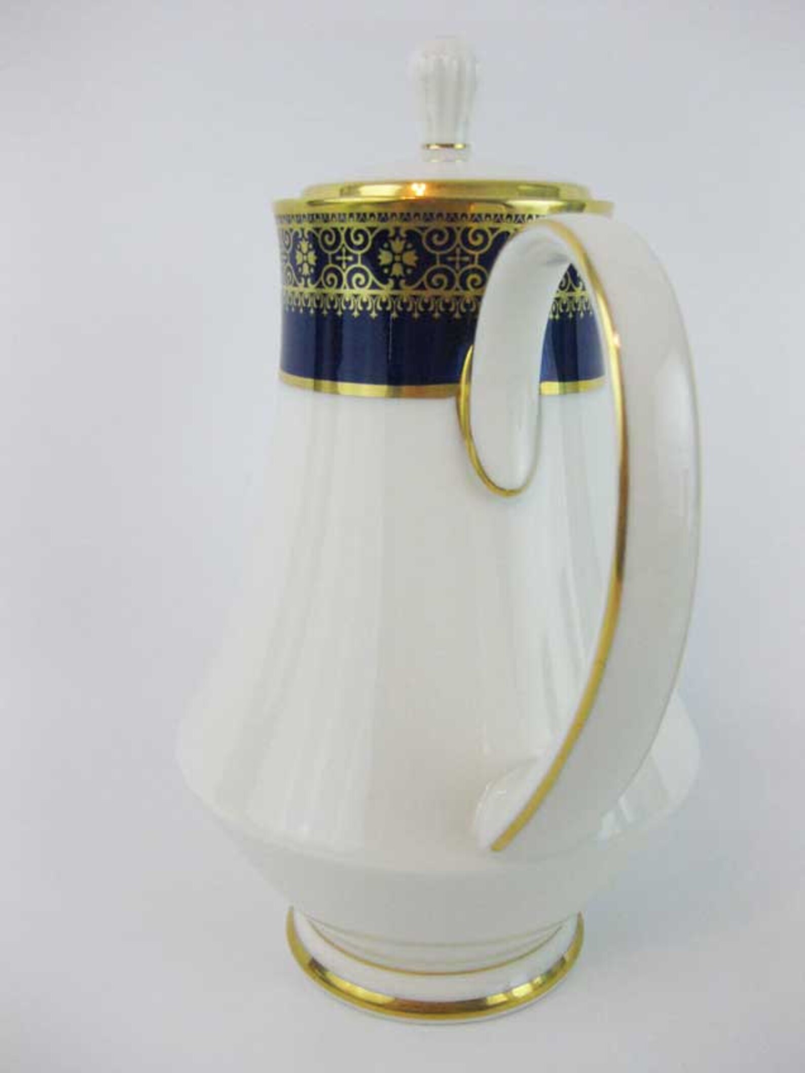 Noritake Aristocrat Coffee Pot #7903 Cobalt & Gold, Ivory Background 7 ...