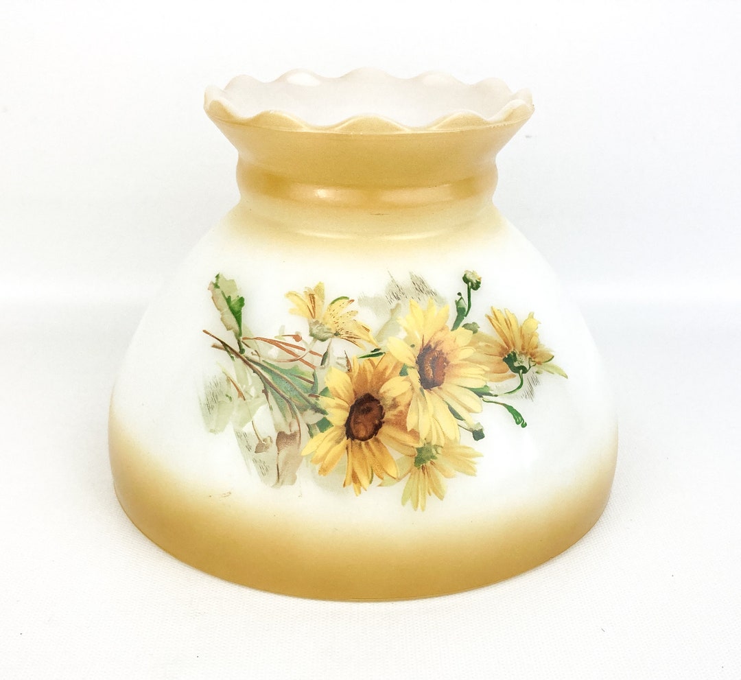 Vintage Scalloped White Milk Glass Yellow Daisies Lamp Shade Cover 8 ...