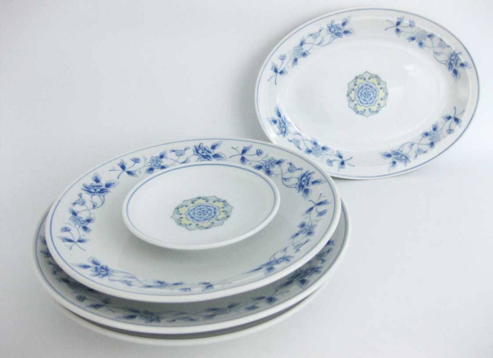 Asian Chinese Blue and Yellow Flowers Porcelain - Etsy