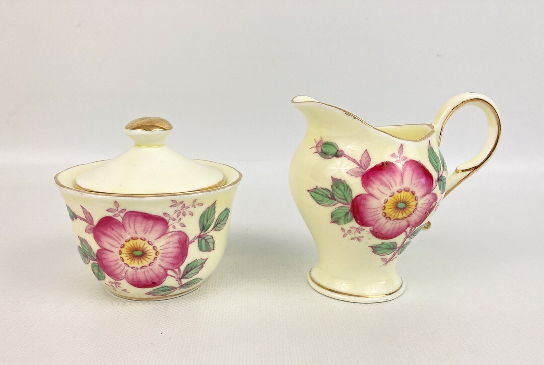 Vintage Royal Stuart Spencer Stevenson England Bone China Mini Creamer ...
