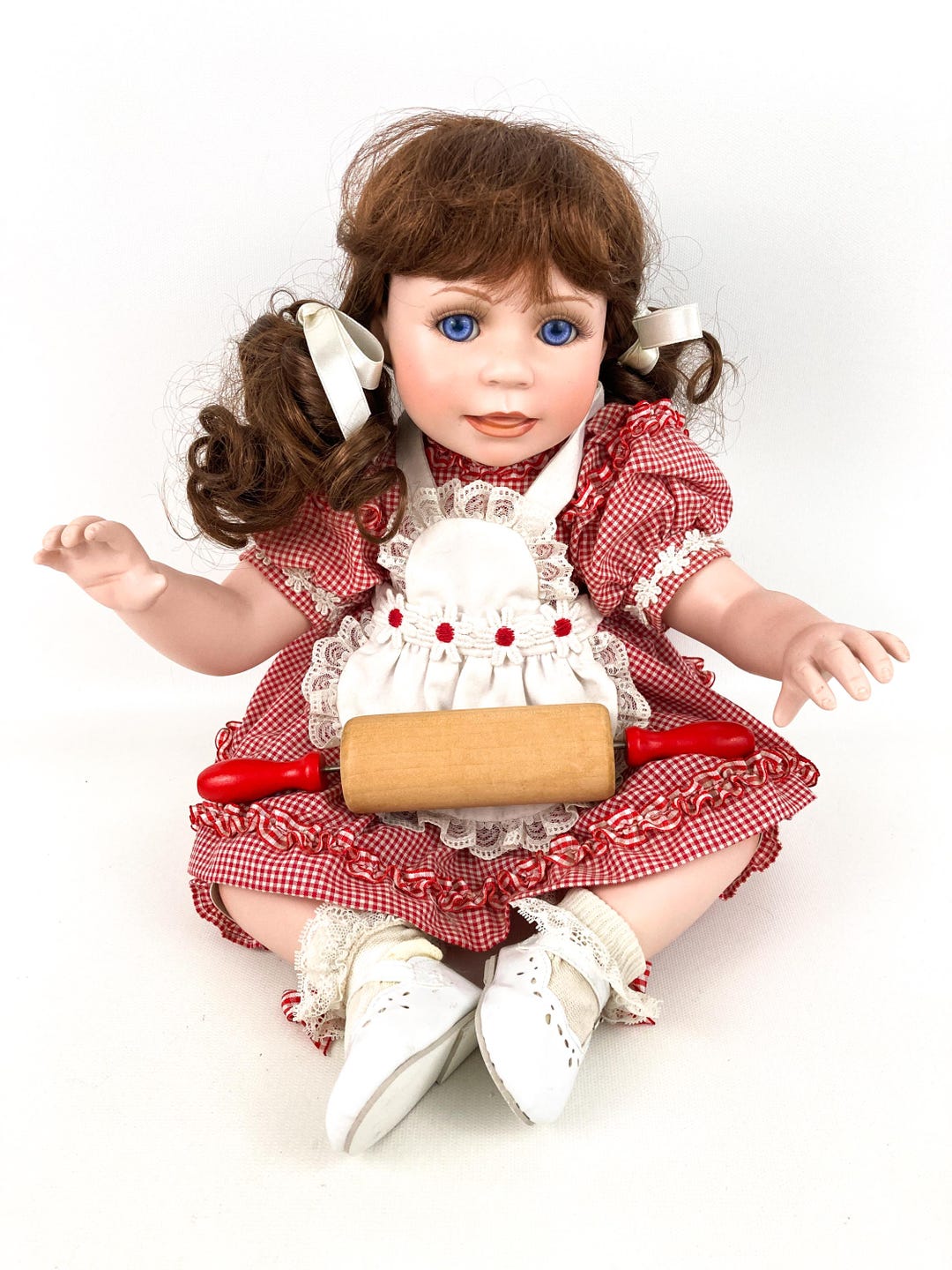 Marie Osmond Porcelain Doll Whats Cooking Full Sized 12" Tall 2004 #658 ...