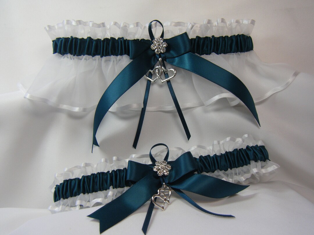 DOUBLE HEART HUNTER Green Wedding Garters or Prom Garter - Etsy
