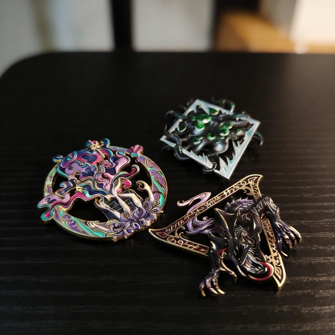 Mythos Enamel Pins Set, Magnetic Metal Badge, Hounds of Tindalos ...