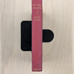 On the Beach 1957 1st UK Edition by Nevil Shute - Etsy