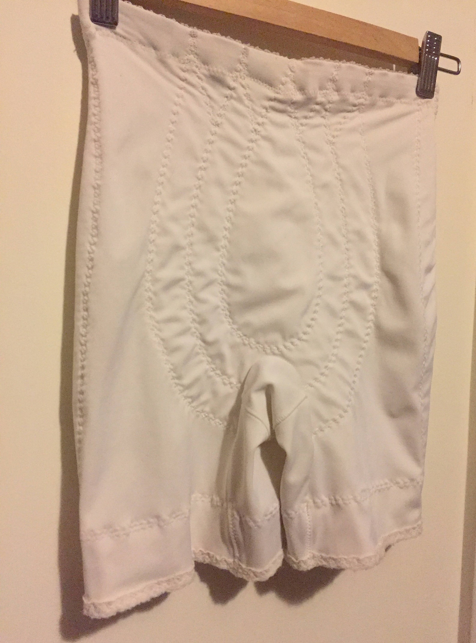 Vintage 1970s Vanity Fair Girdle Shaper Shorts With Garters Loops - S/M ...