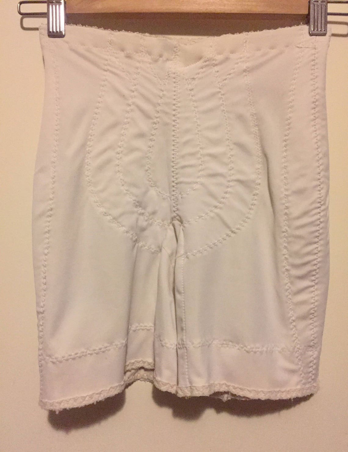 Vintage 1970s Vanity Fair Girdle Shaper Shorts With Garters Loops - S/M ...