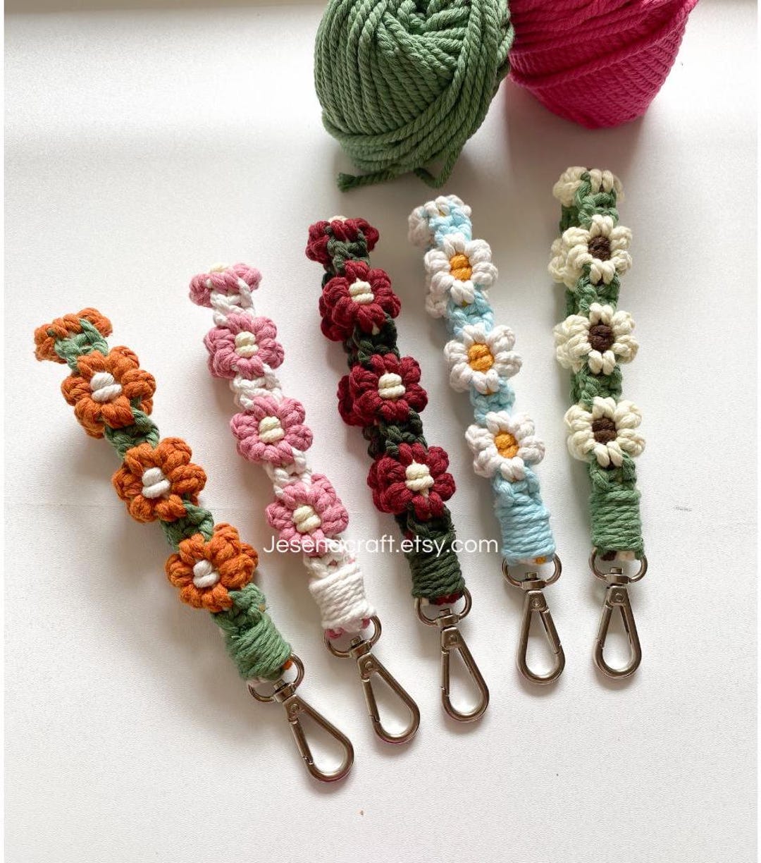 Custom Macrame Daisy Keychain, Macrame Daisy Wristlet Keychain ...